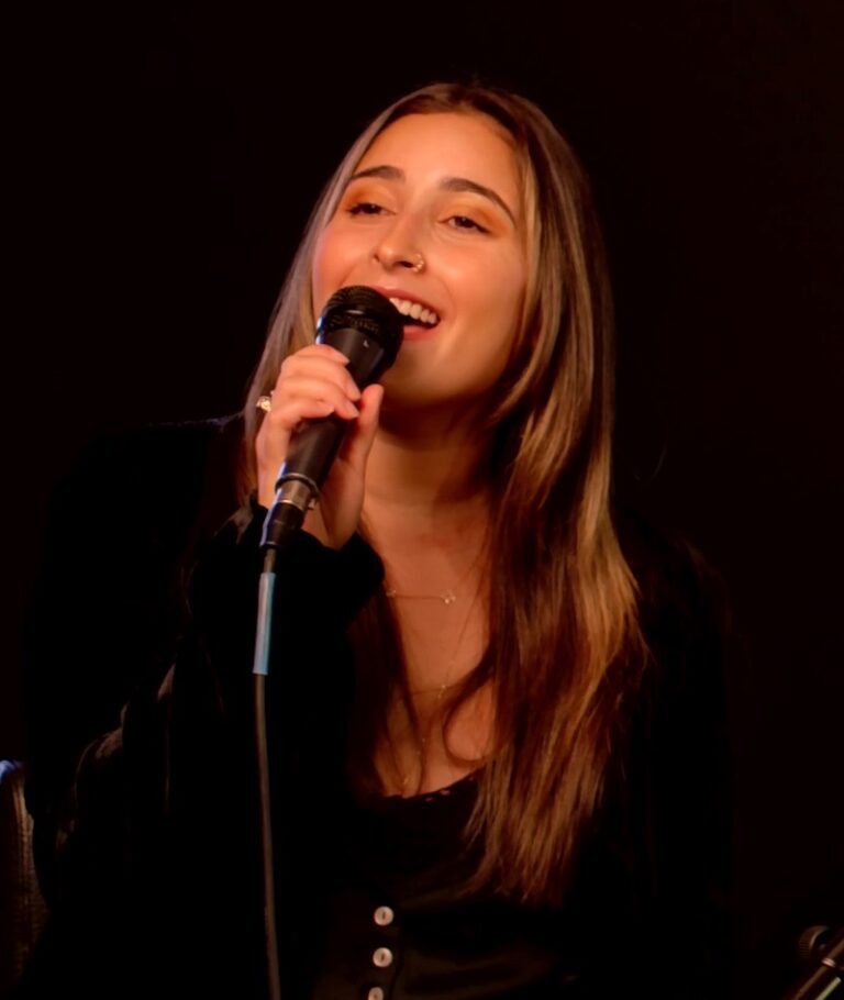 Home - The Russ Davis Band